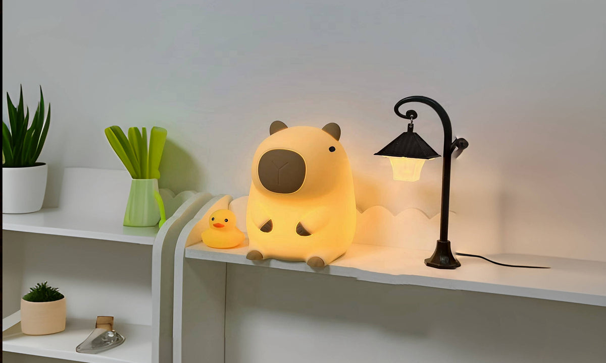 Soft-Touch Capybara Lamp: USB Rechargeable | NOVI BOX