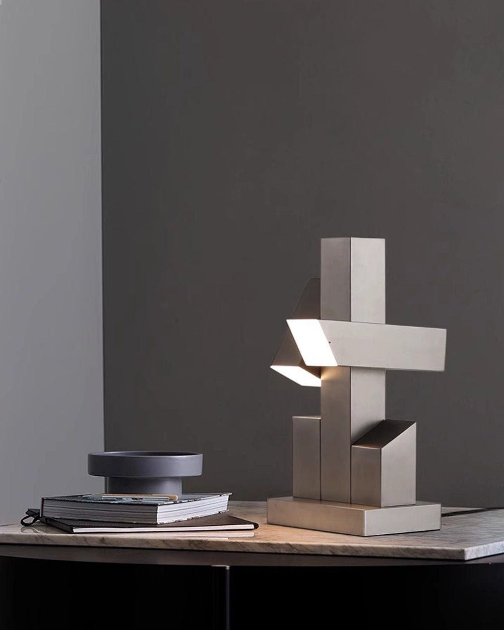 Bauhaus Style Metal Ambience Table Lamp | NOVI BOX