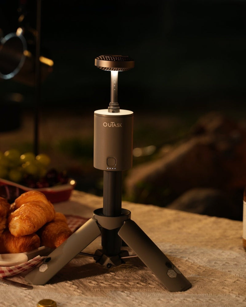 Versatile Telescopic Light for Easy Illumination | NOVI BOX